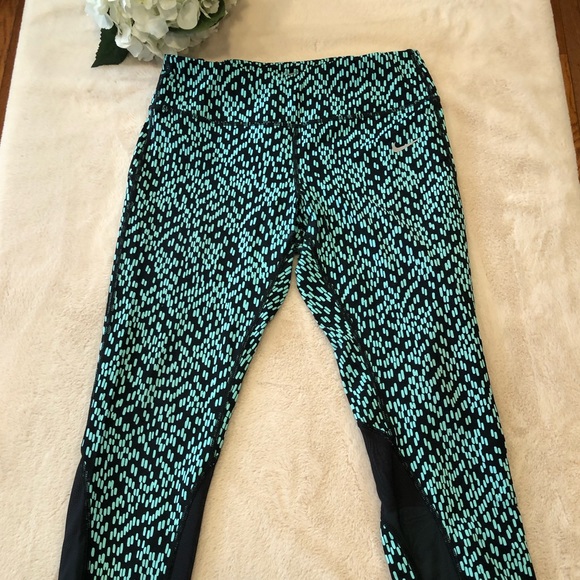 Nike | Pants & Jumpsuits | Nike Running Dri Fit Pattern Legging With ...